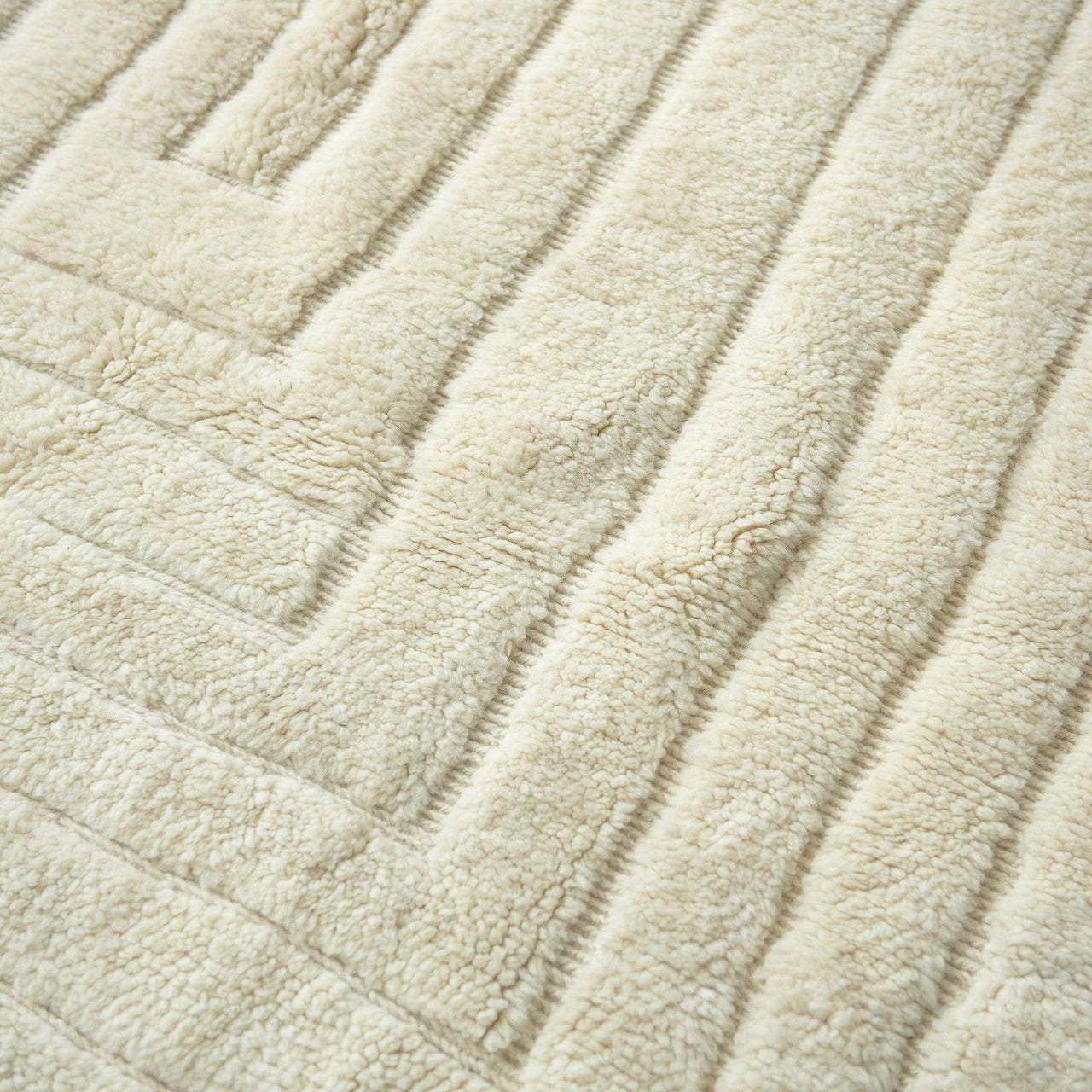 Moroccan Beni Mrirt Rug - 6ft x 9ft – Mararamiro